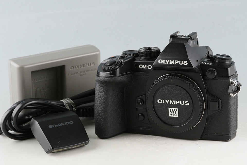 Olympus OM-D E-M1 Mirrorless Digital Camera *Shutter Count:7360 #57543 ...